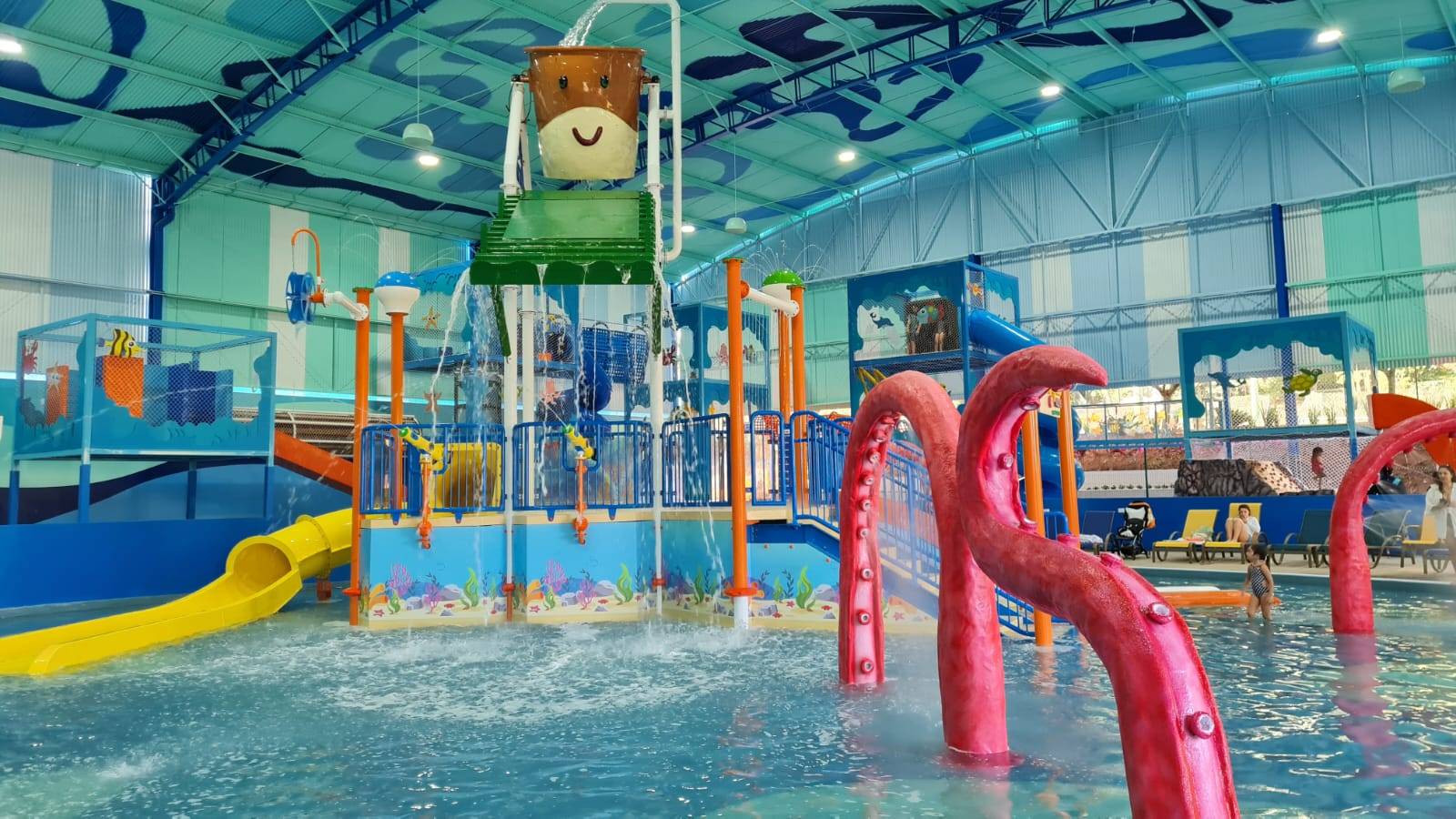 Conheça o Acqua Kids, área de piscinas indo... | Bebe.com.br